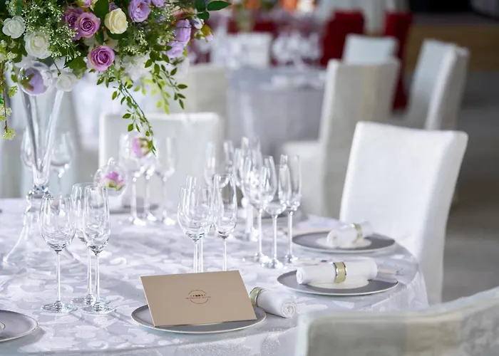 HOPEWELL HOTEL, 香港